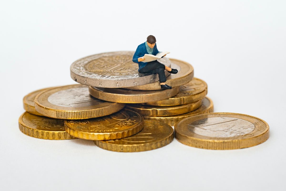 How to Become an Investment Banker : A Step-by-Step Guide