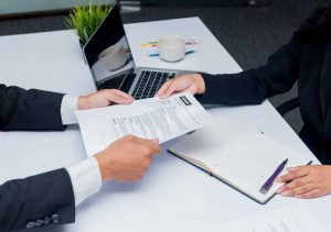 Declaration for Resume For Freshers: Examples and Tips